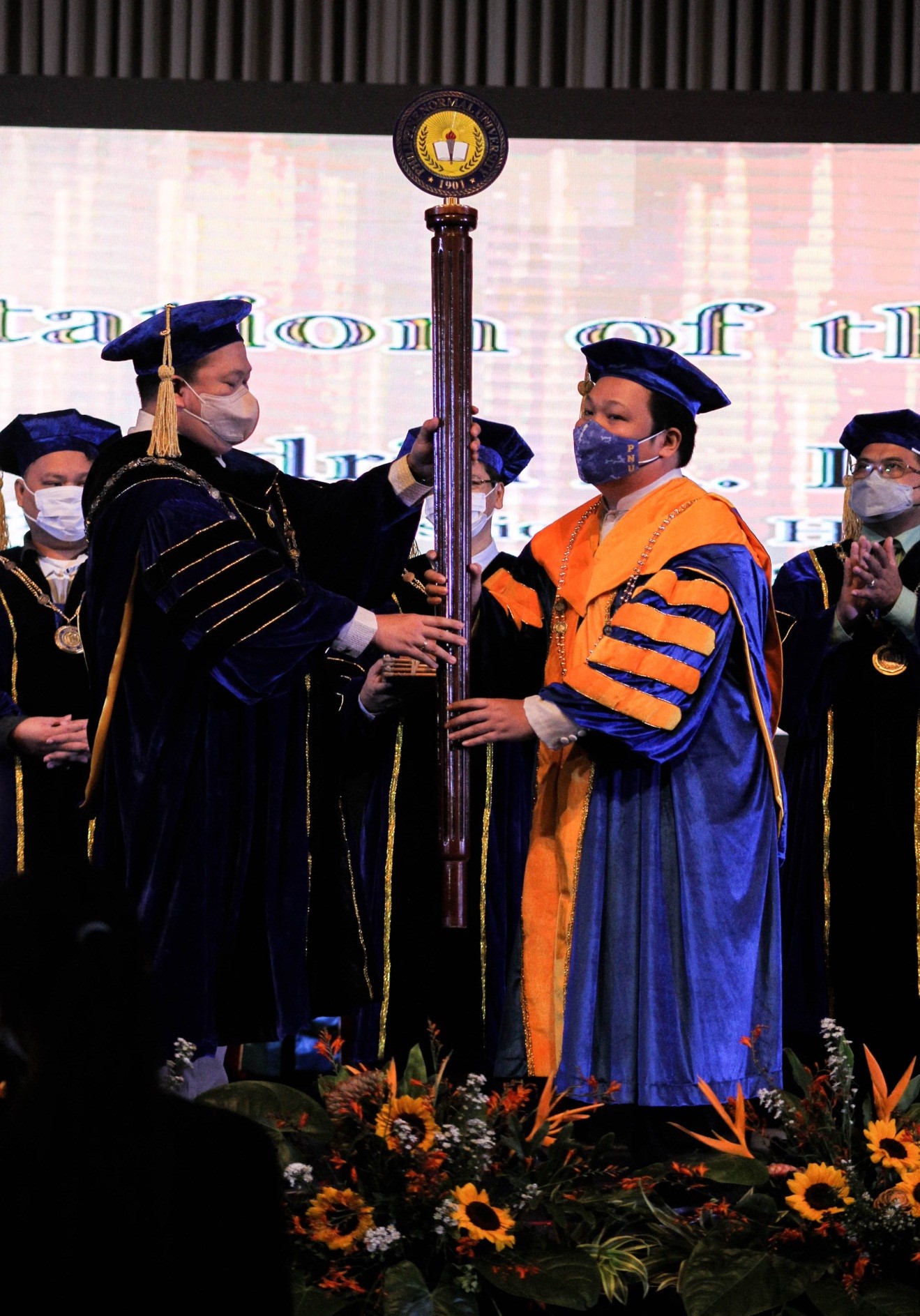 PNU Nagdaos ng In-person na Pagtatapos at Investiture ng Pangulo ng Pamantasan | Philippine ...